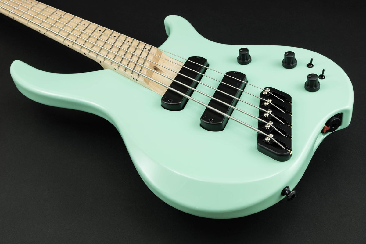 Strings – Dingwall